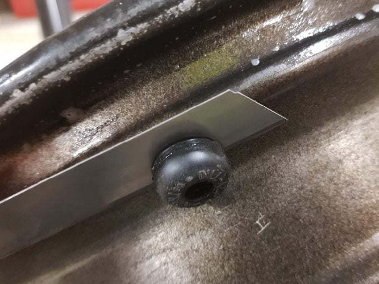 How to Replace the Valve Stem on a Tubeless Tire