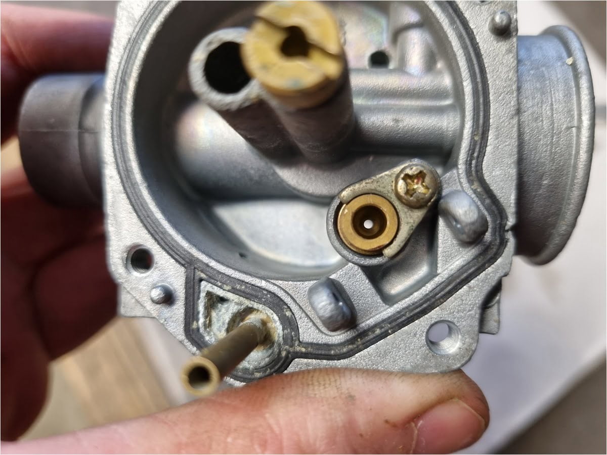 How to Clean an ATV Carburetor - All You Must Know